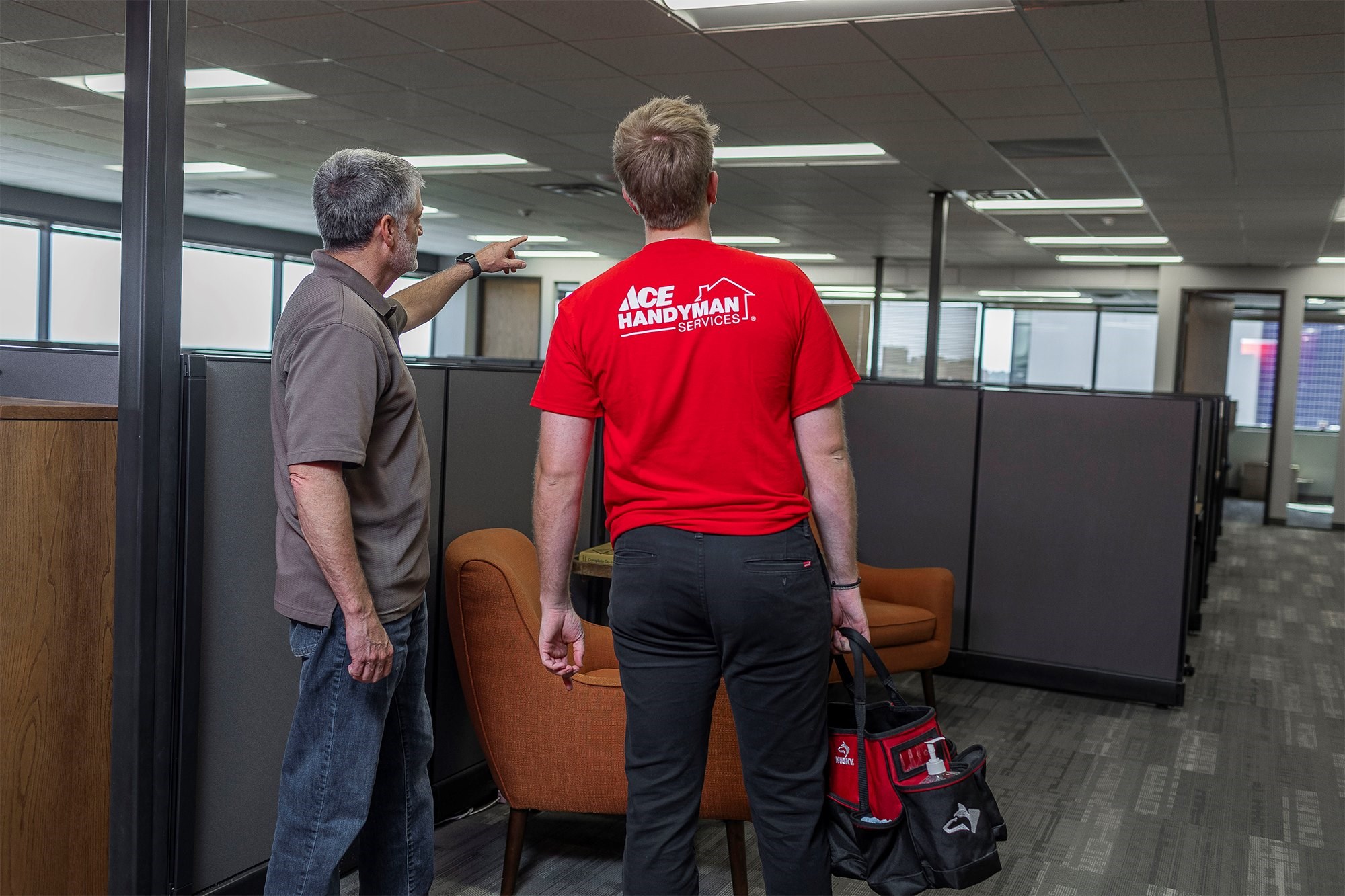 Expert Commercial Handyman Services for Interior Assembly and Repairs ...